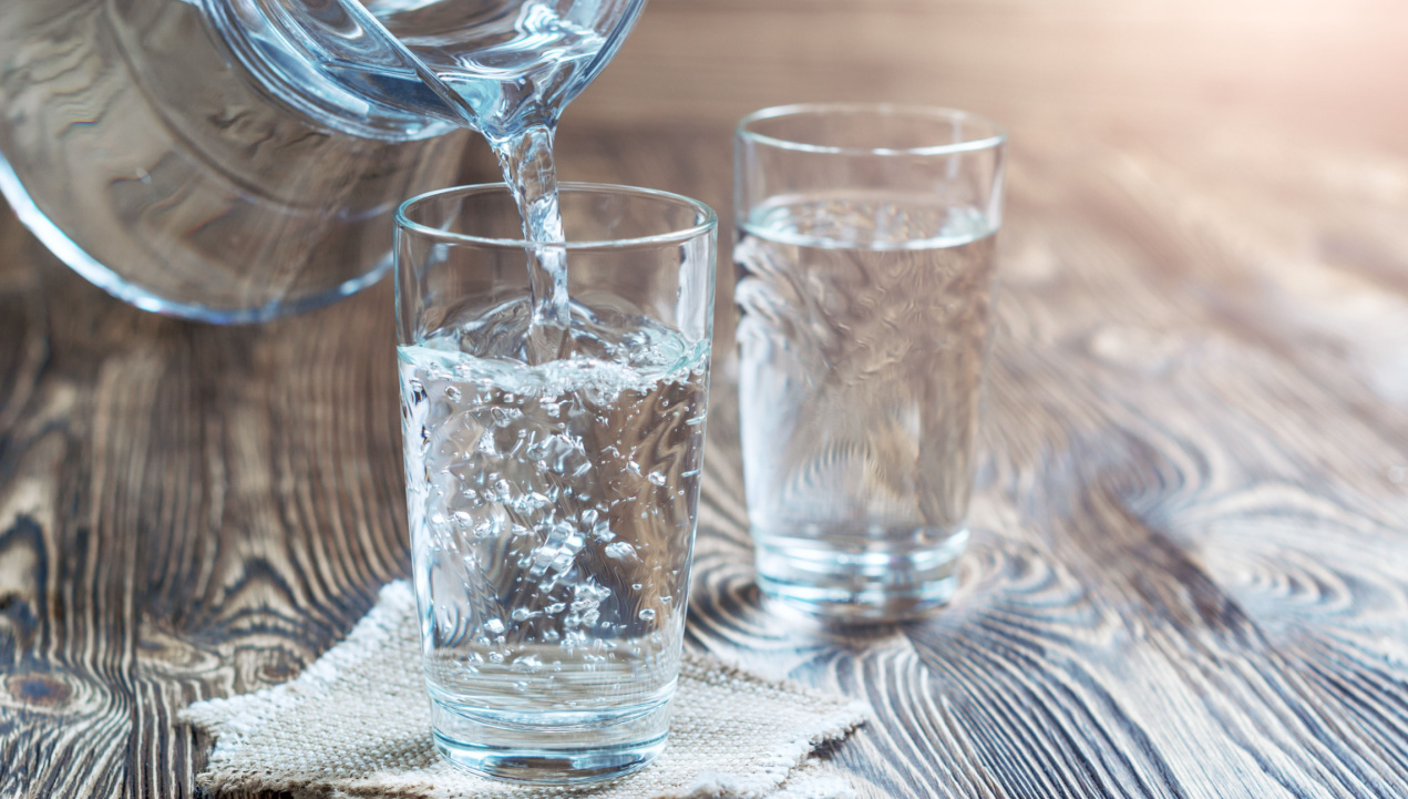 Benefits of Drinking Water : 5 Surprising Benefits of Staying Hydrated ...